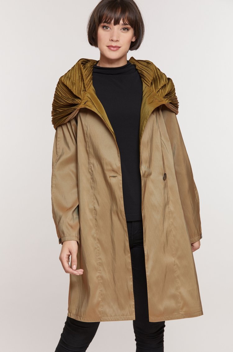 Donna Reversible Hooded Raincoat Jacket | Overland